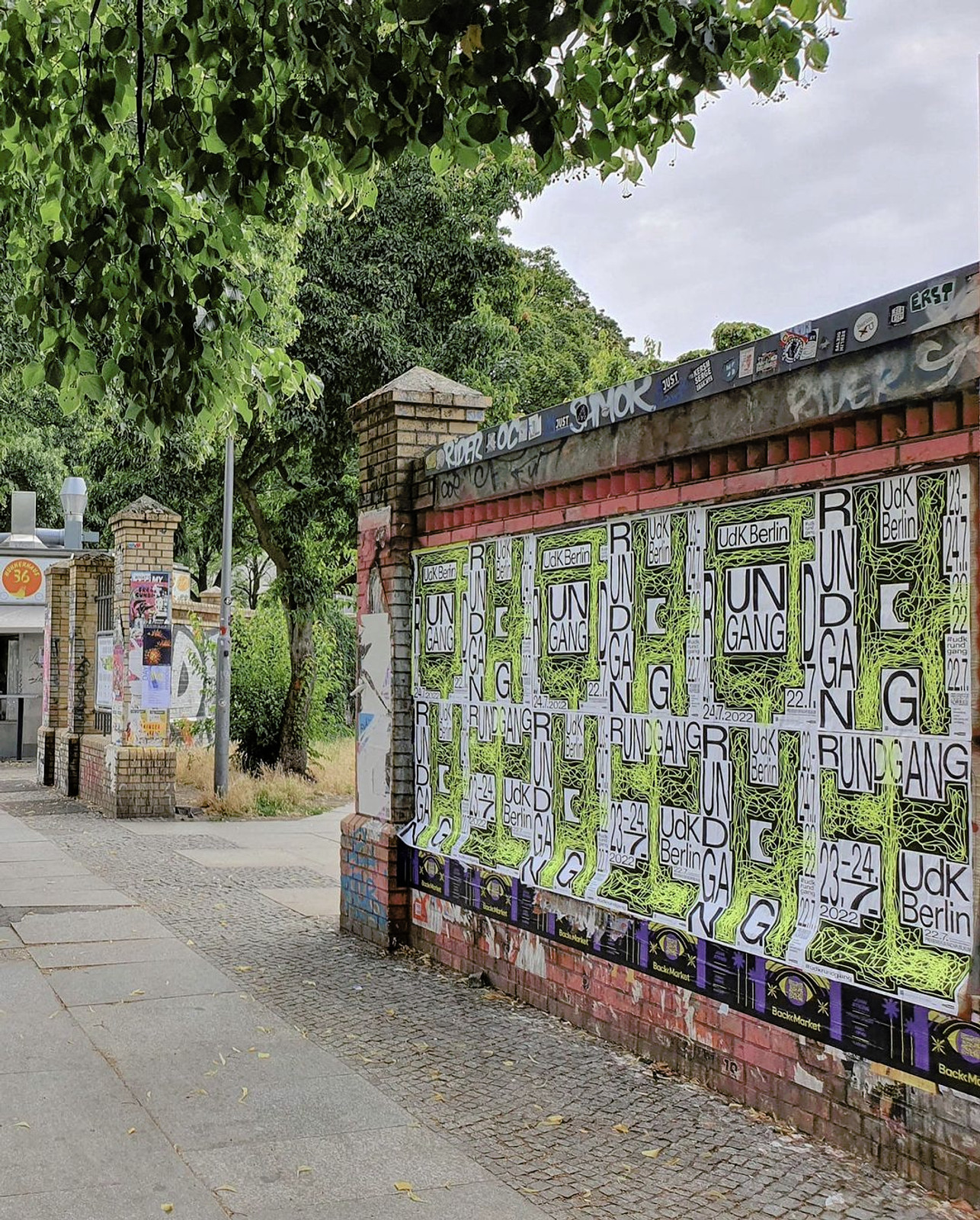 “Rundgangsplakat UdK Berlin”, 2022, by Marcus Bücken for Klasse Hickmann - typo/graphic posters