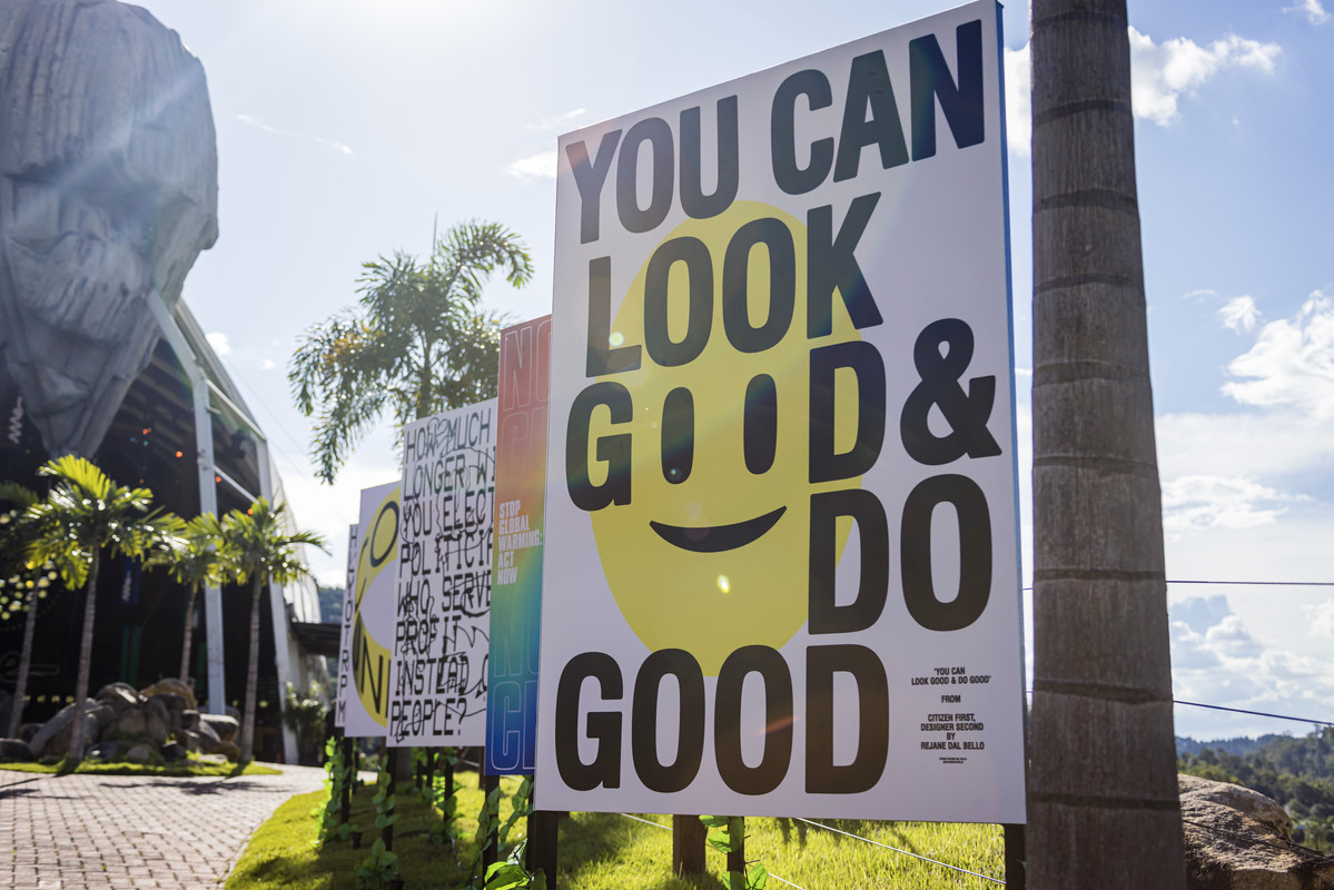 “Save the climate”, 2019, by Raúl Kokott (member of M23) for The world ...